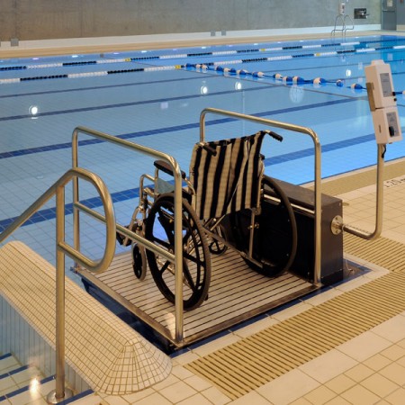 Glacier Platform ADA-Compliant Swimming Pool Lift with 600 lbs. Lifting ...