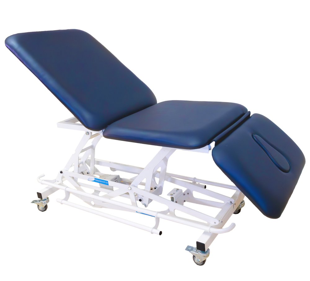 Hi-Lo Treatment Table with 3 Piece Top by Stonehaven Medical, 500 lb ...