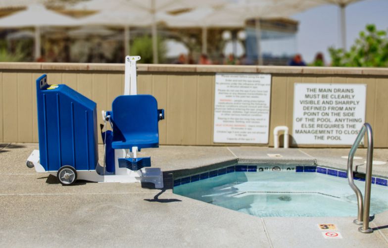 Portable Pool Lift Chair with Wheels and 350 lbs. Capacity- Portable ...
