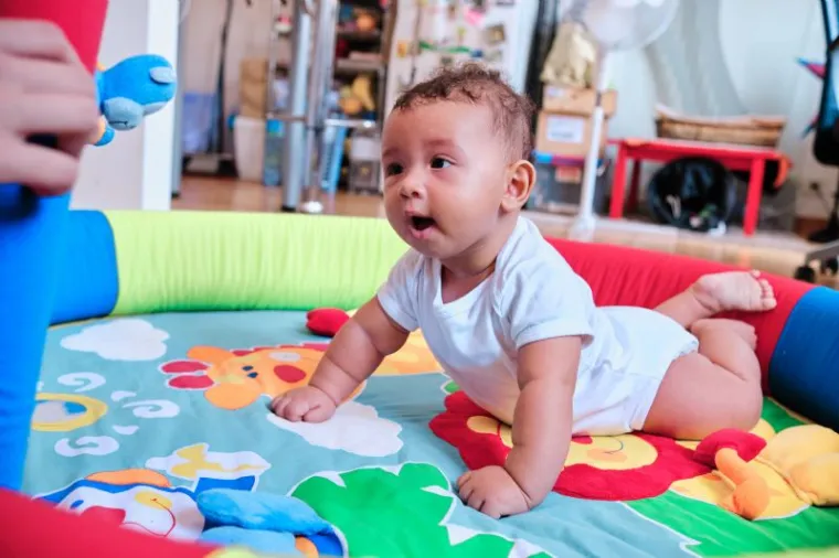 Supporting Your Baby's First Movements: Encouraging Healthy Crawling ...