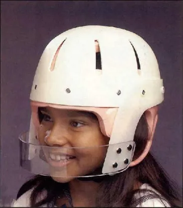 5 Best Special Needs Helmets - [Updated for 2021]