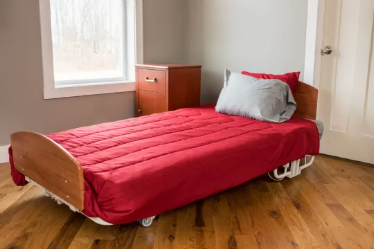 Med-Mizer Retractabed-Variable Retractable Bariatric Hospital Bed