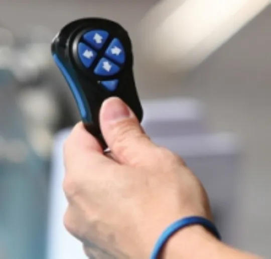 Traveler II XRC500 500lb ADA Bariatric Pool Lift