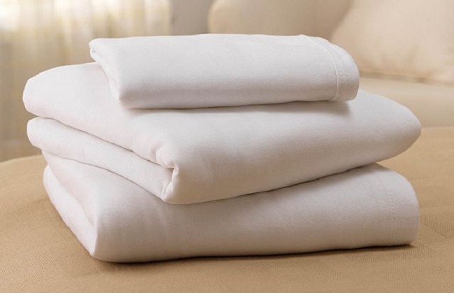 Soft-Fit Knitted Hospital Linen by Medline