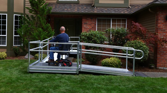 EZ-Access Pathway 3G Modular Expanded Metal Wheelchair Ramp System