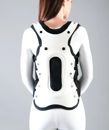 How to Choose a Back Brace to Improve Posture & Reduce Pain