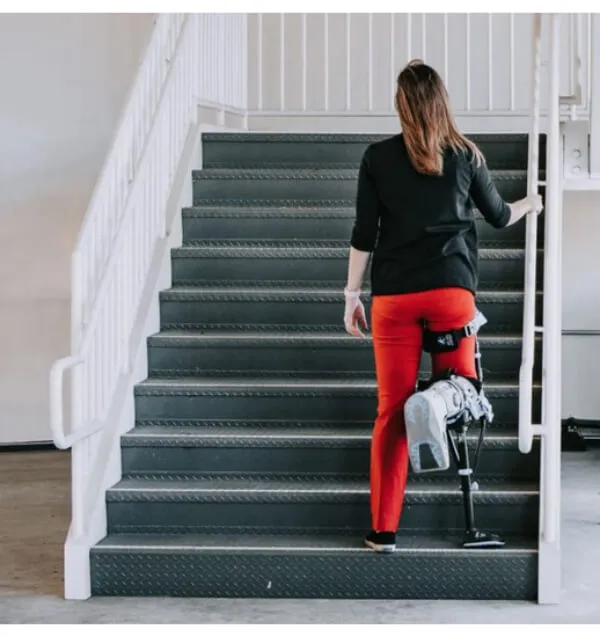 iWALK 3.0 Review: Hands-Free Crutch