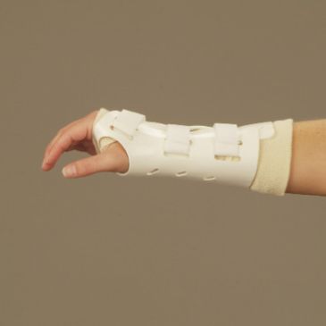 Clamdigger Metacarpal Fracture Splint : Fracture Bracing